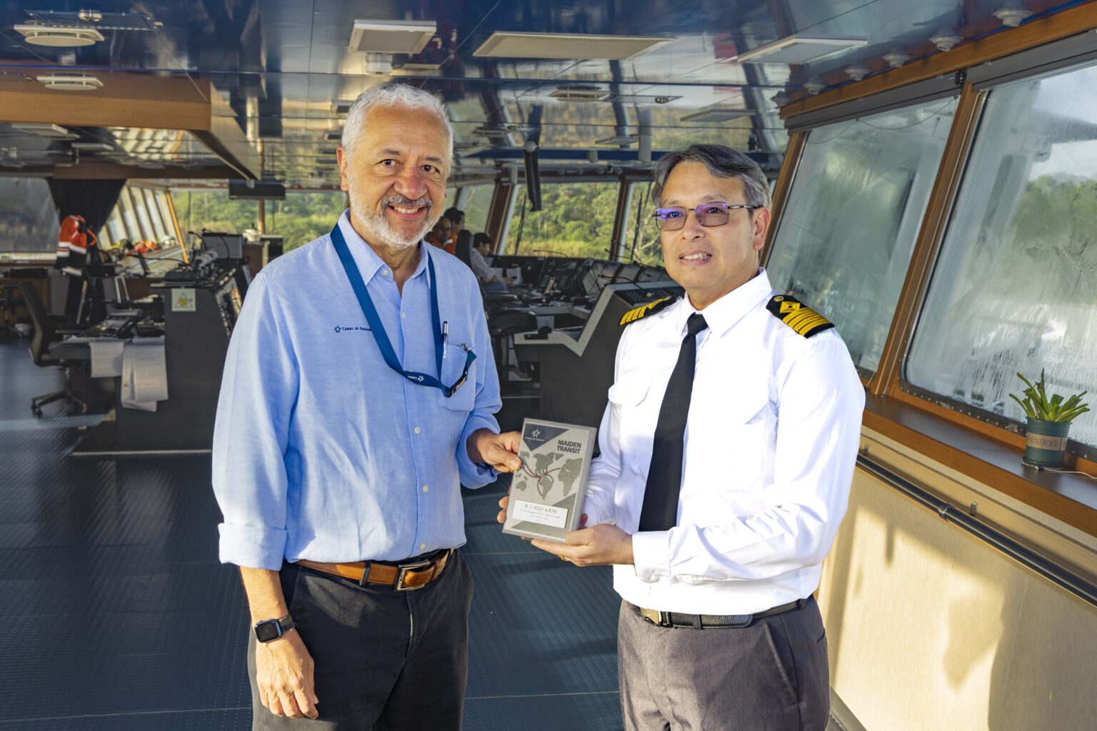 Panama Canal Welcomes Hoegh Aurora, the World’s Largest Car Carrier ... Panama Canal Welcomes Hoegh Aurora, the World’s Largest Car Carrier ...
