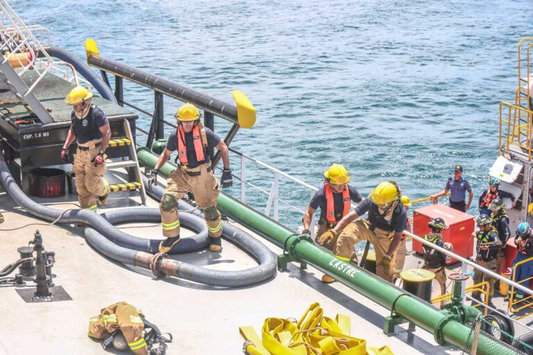 Canal de Panamá realiza simulacro de incendio en un buque en el ...